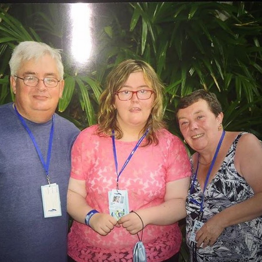 The Fox Family - YouTube