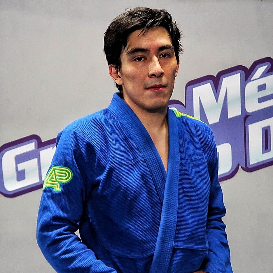 Alberto Serrano BJJ - YouTube