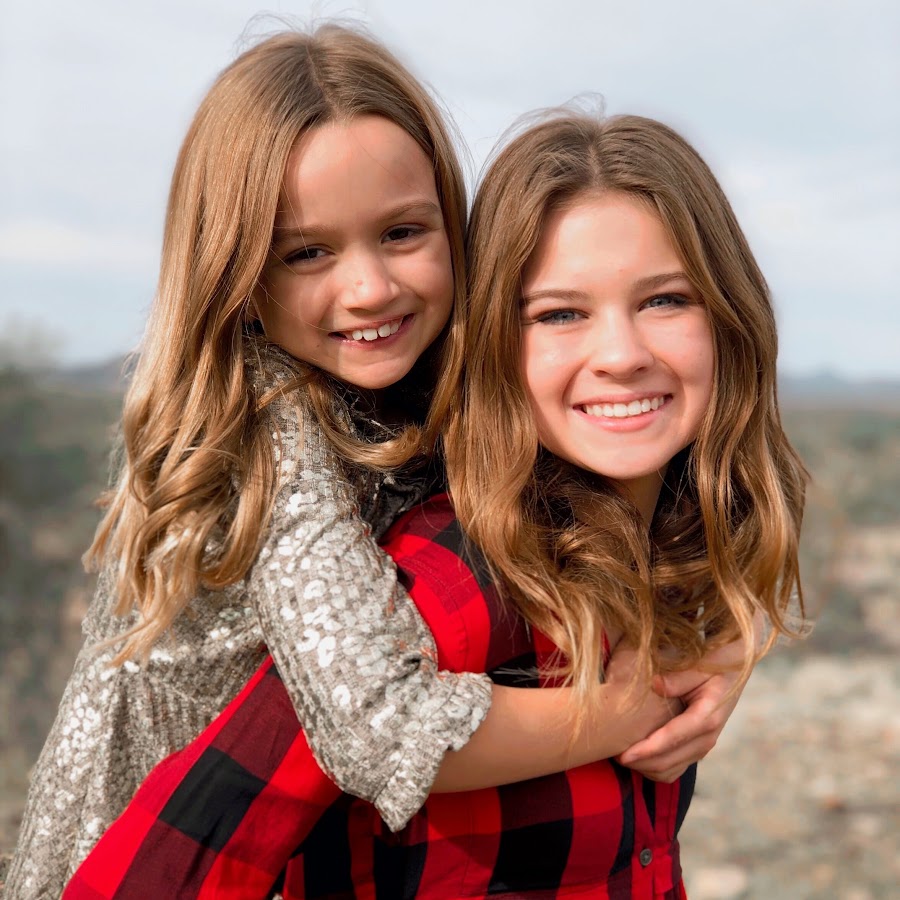 Lily & Chloe Official - YouTube