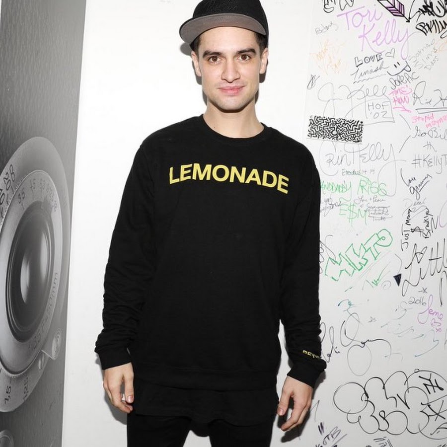 Jessie Storm - YouTube