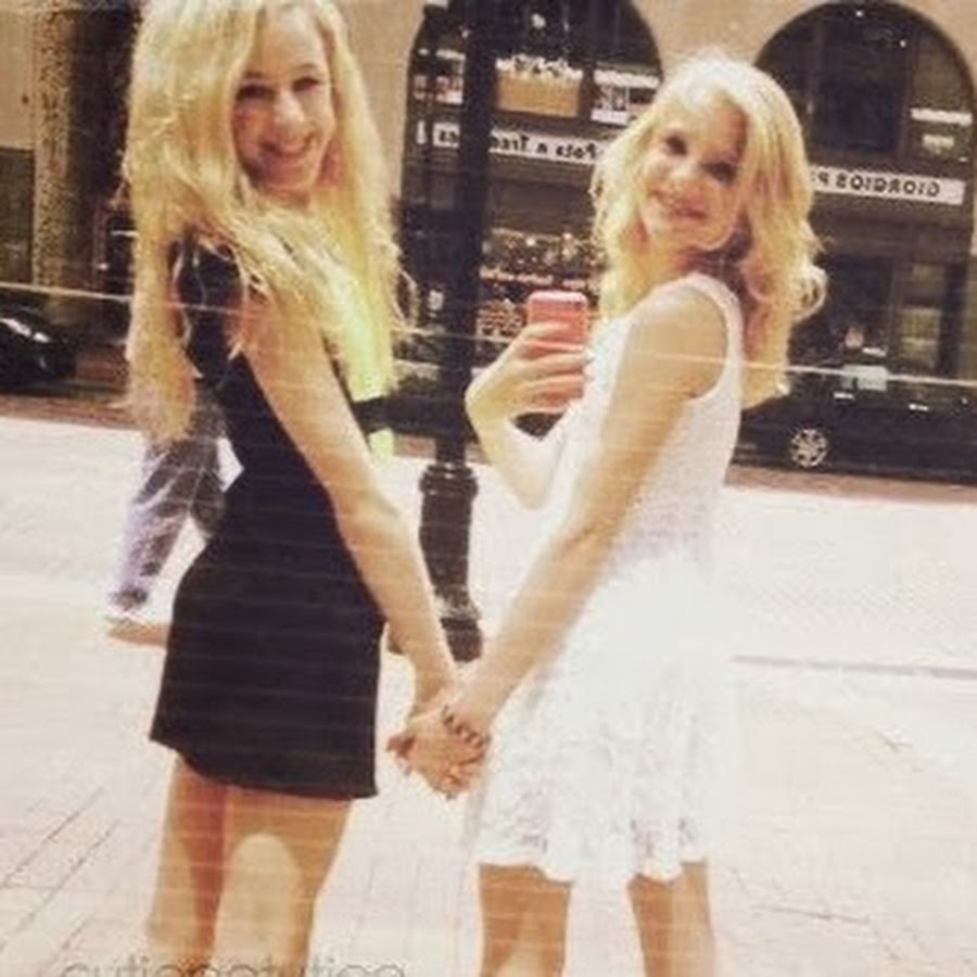 The Twinnies - YouTube