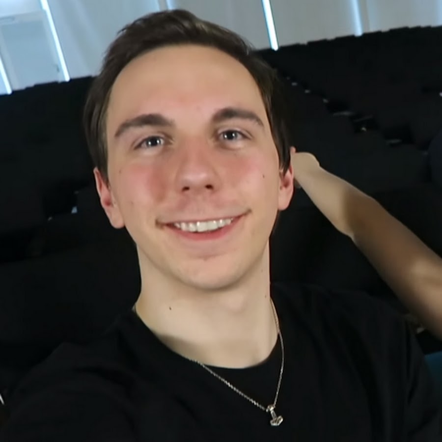 Lasse Vestergaard 2 - YouTube