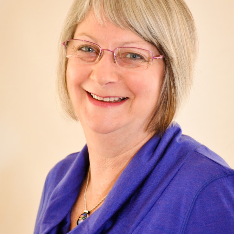 Suzanne Hansen - YouTube