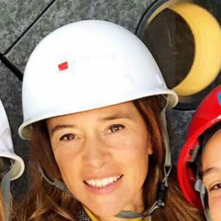 anna barassi - YouTube