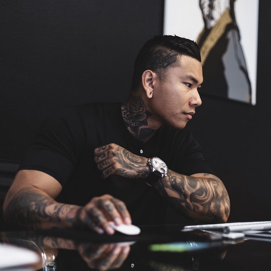 Randall Pich - YouTube