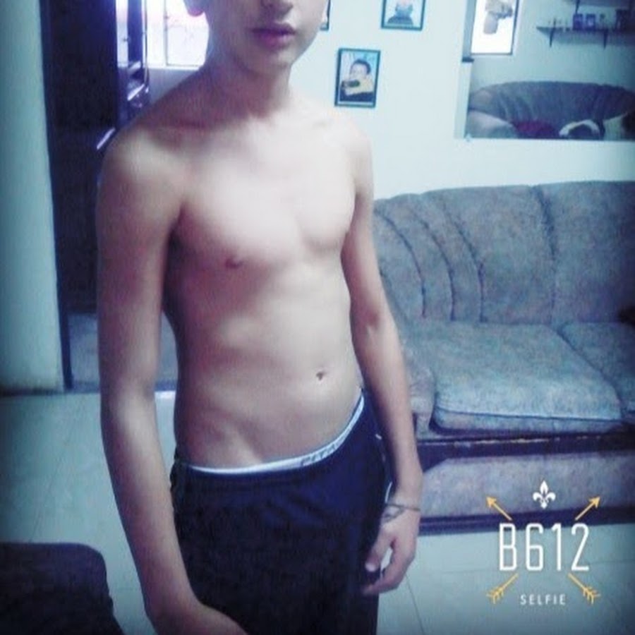 Kevin Corella - YouTube