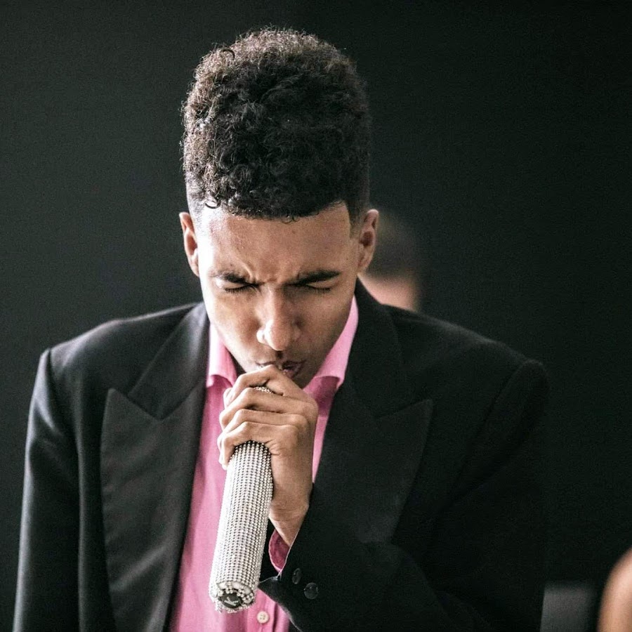 Lucas Gabriel - YouTube