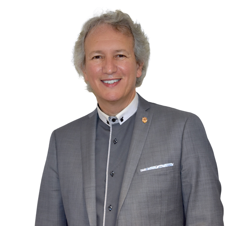 Daniel Vindigni - YouTube