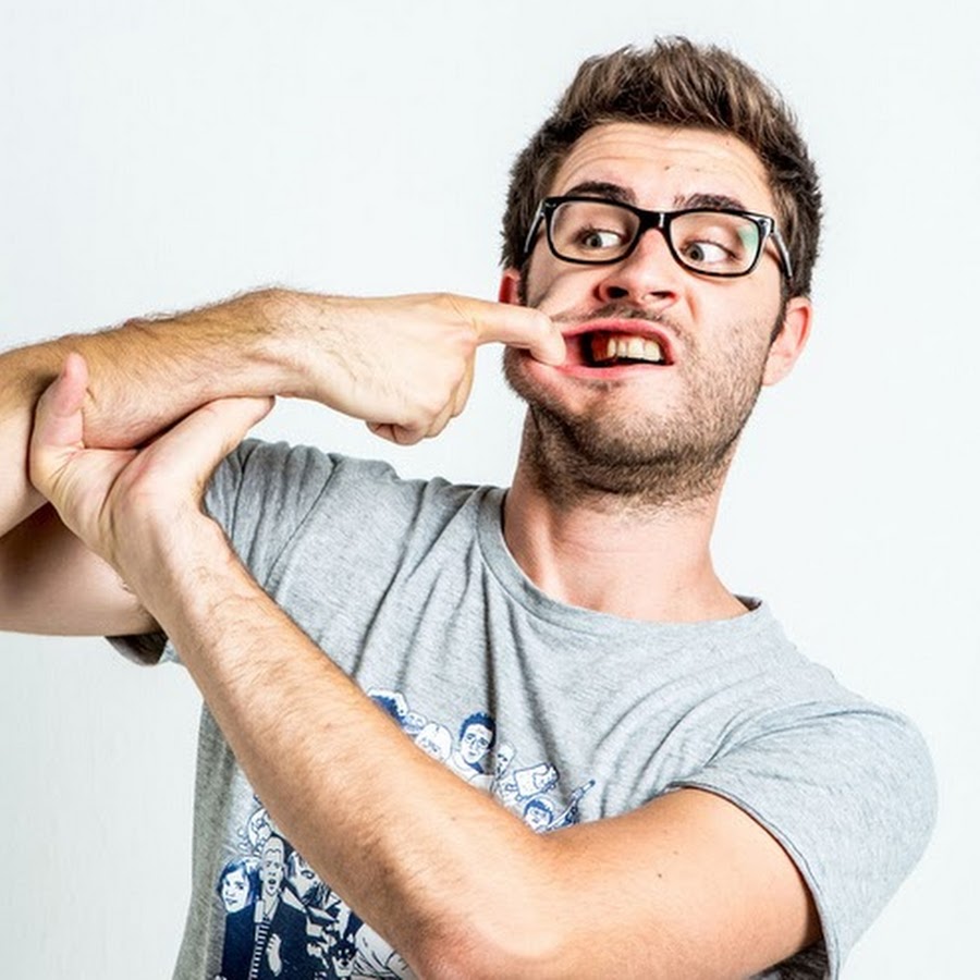 cyprien IOV - YouTube