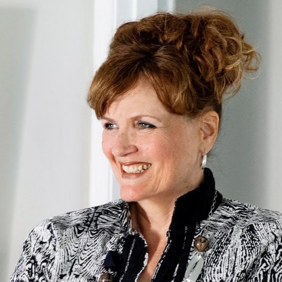 Stephanie Menuez - YouTube