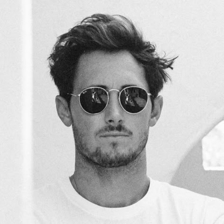 LIFE OF RILEY - YouTube