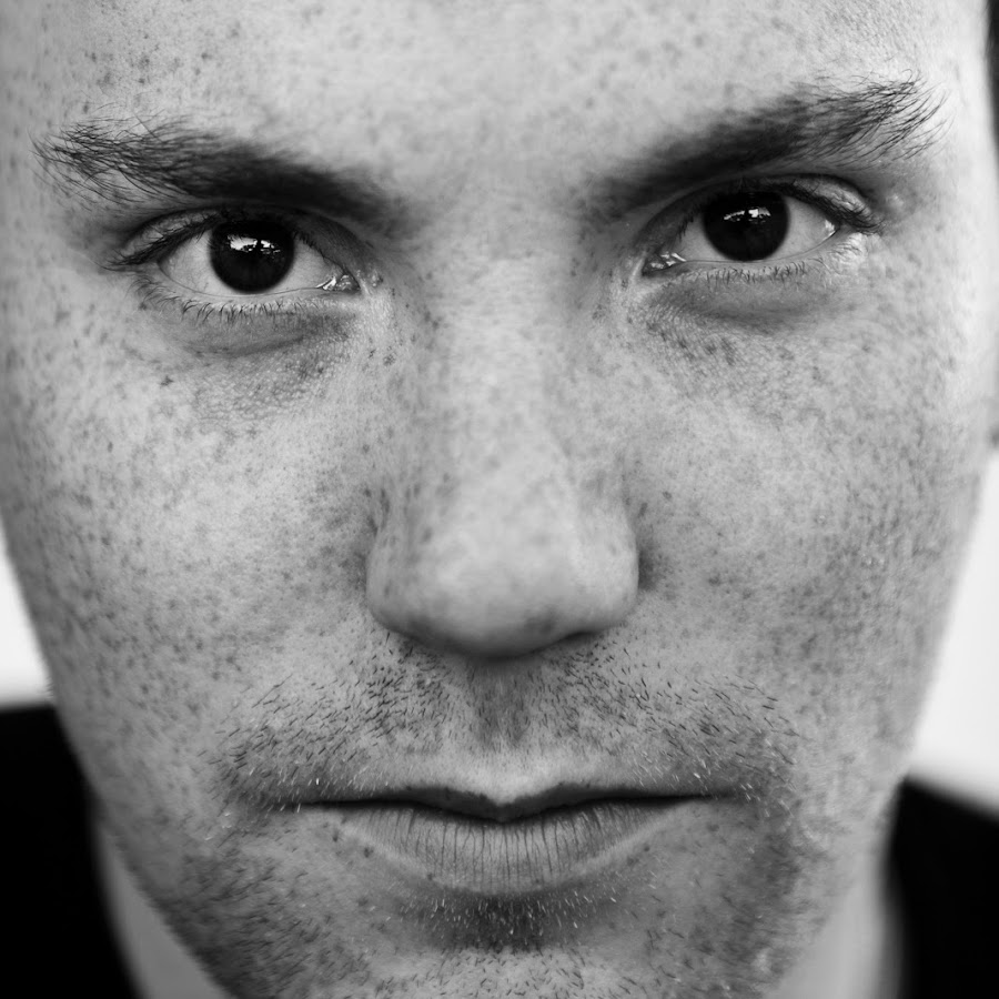 Simon Metzger - YouTube