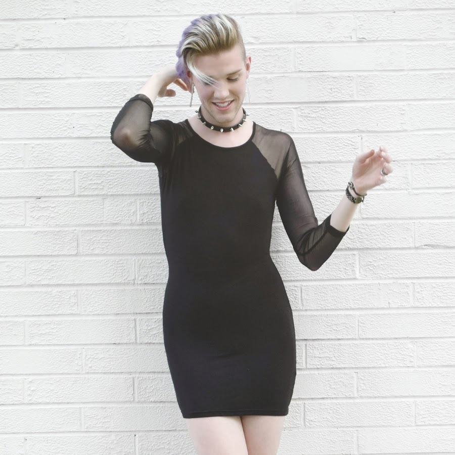 Elliott Alexzander - YouTube