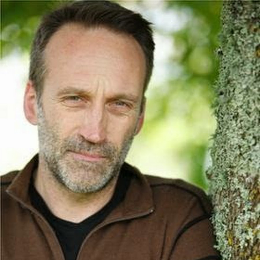 James Hammond - YouTube