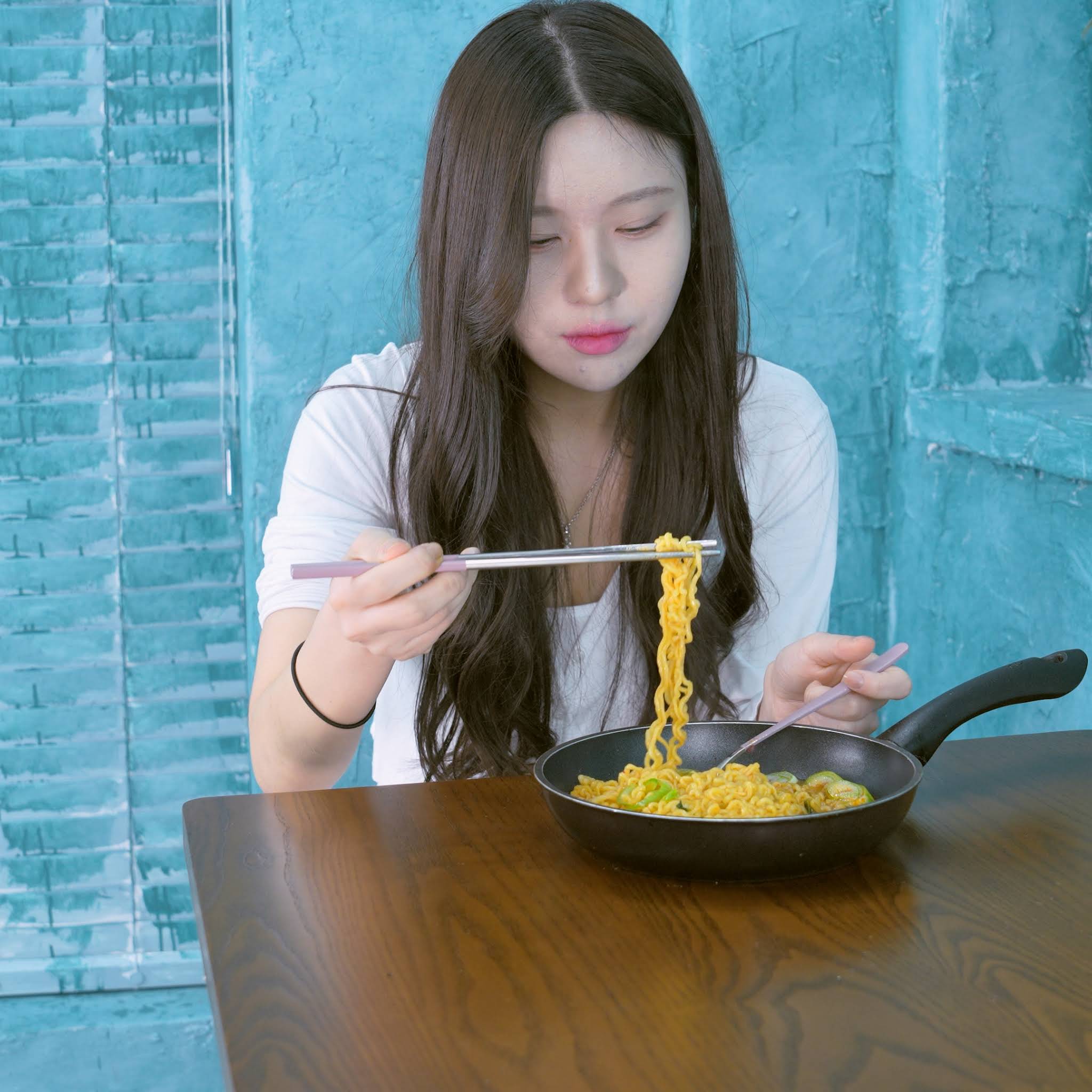 Post from choco model