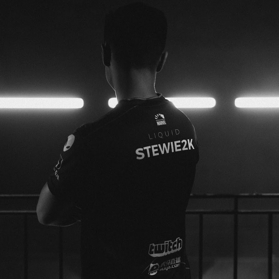 stewie2k - YouTube