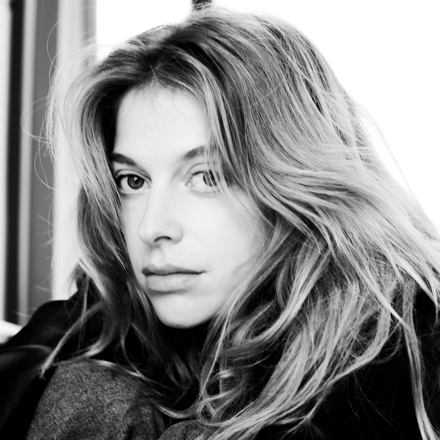 Victoria MONFORT - YouTube