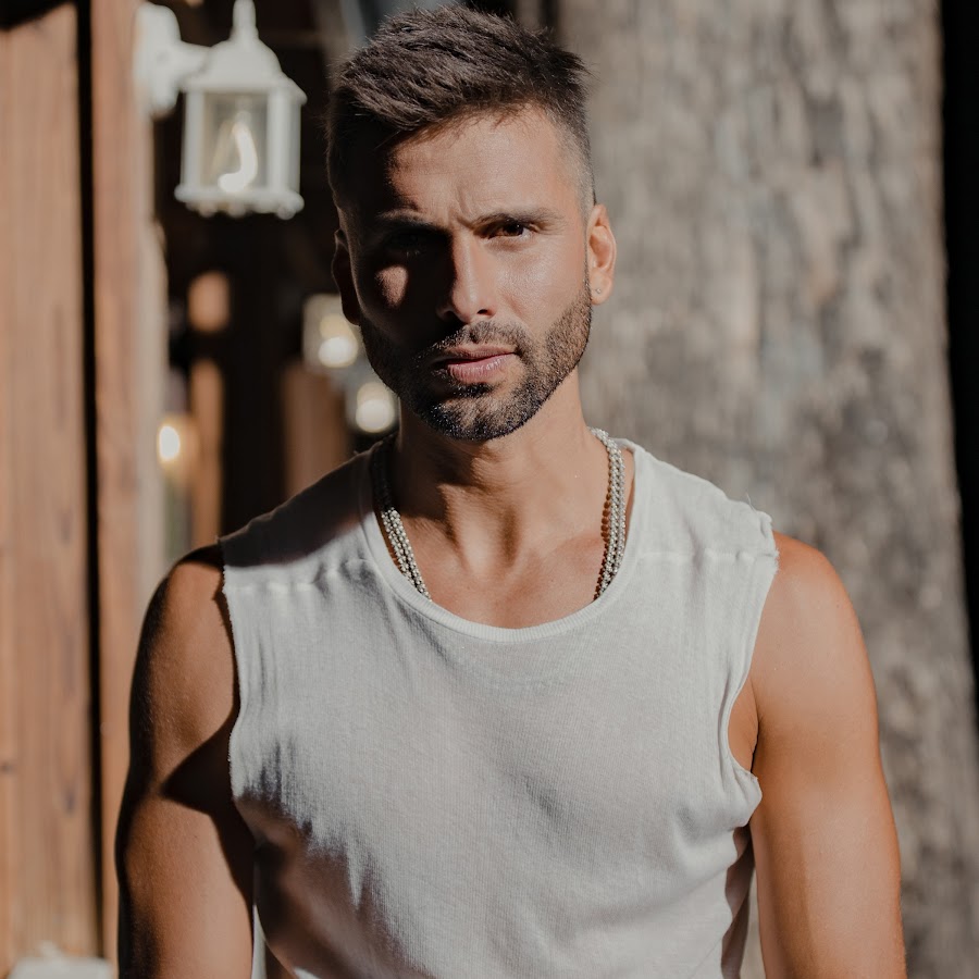 Christian Daniel Oficial - YouTube