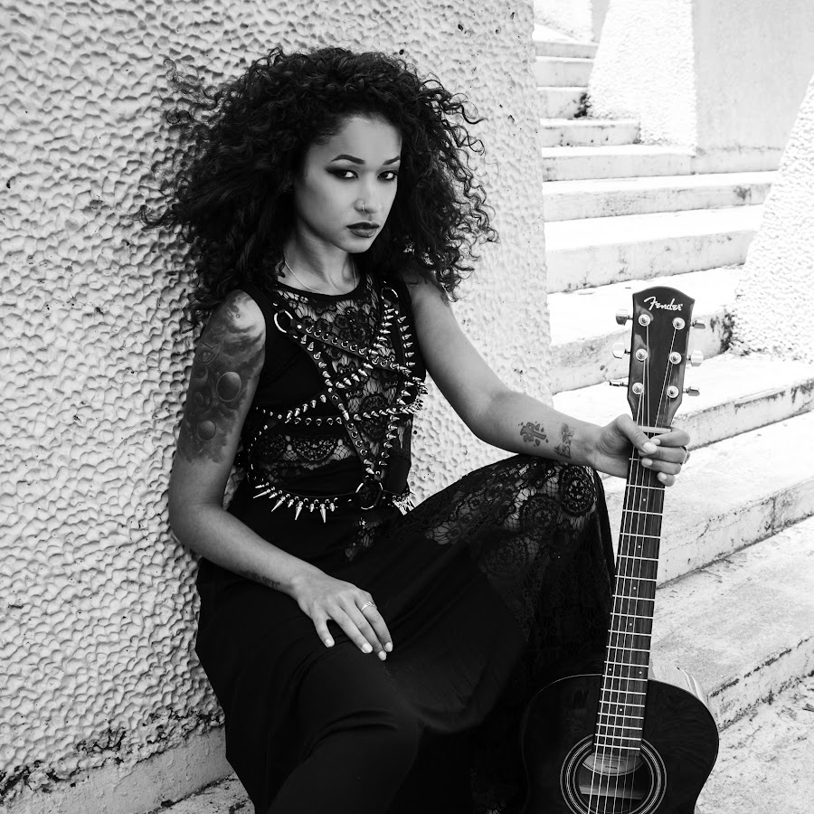 Raylin Joy - YouTube