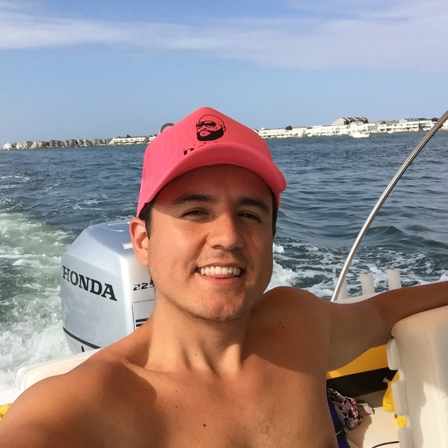 Ronald Vlogs - YouTube