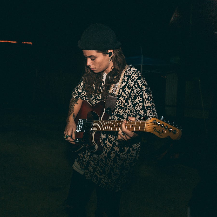 Tash Sultana - YouTube