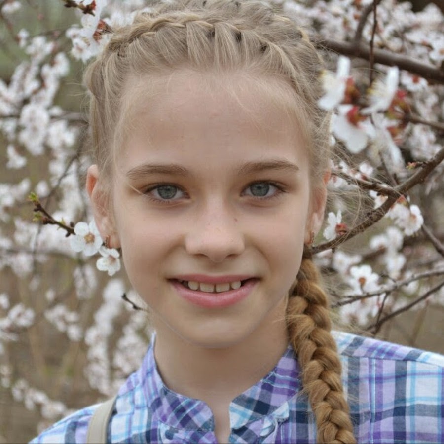 The Kate Star - YouTube