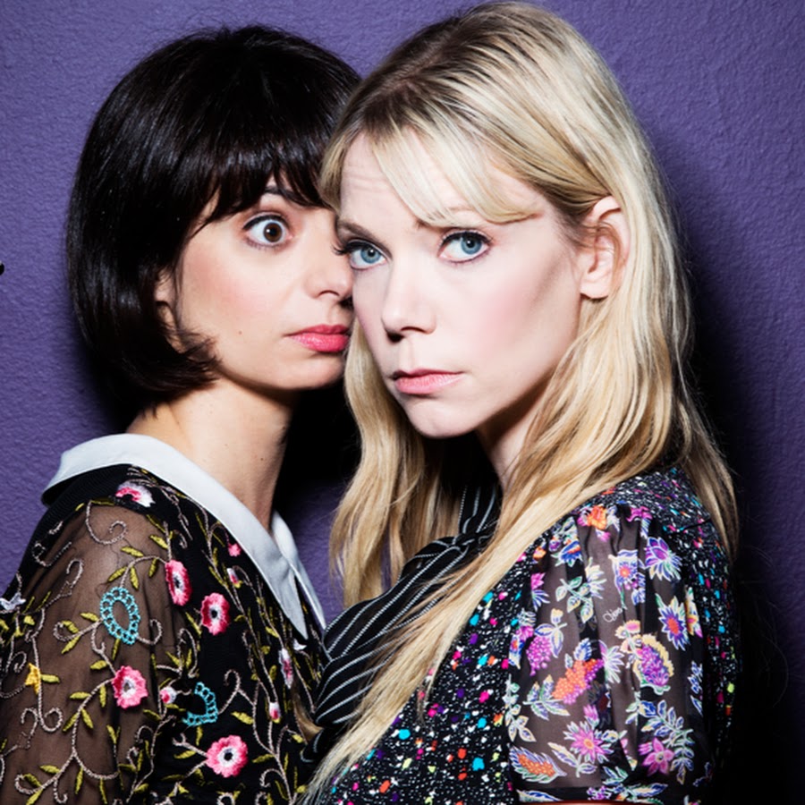 Garfunkel And Oates - YouTube