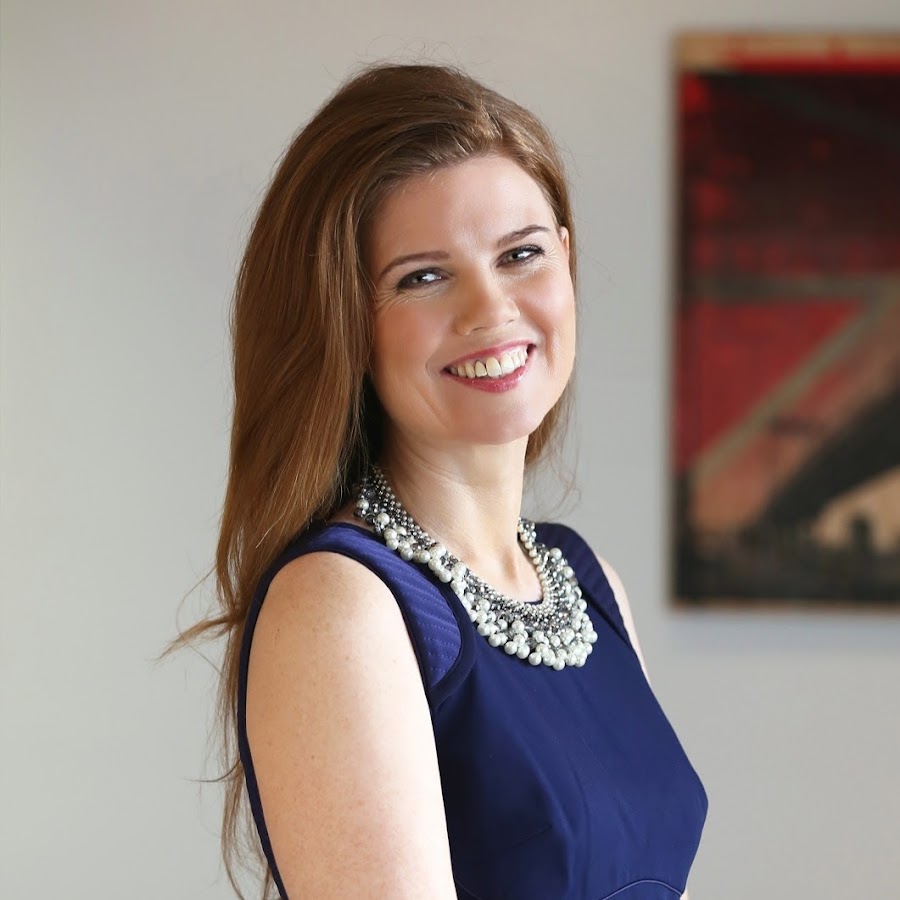 Nuala McGovern - YouTube