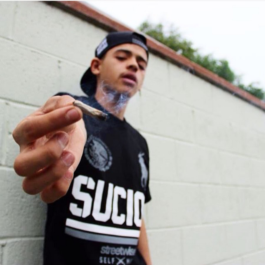 Emc senatra real name - contactsQas