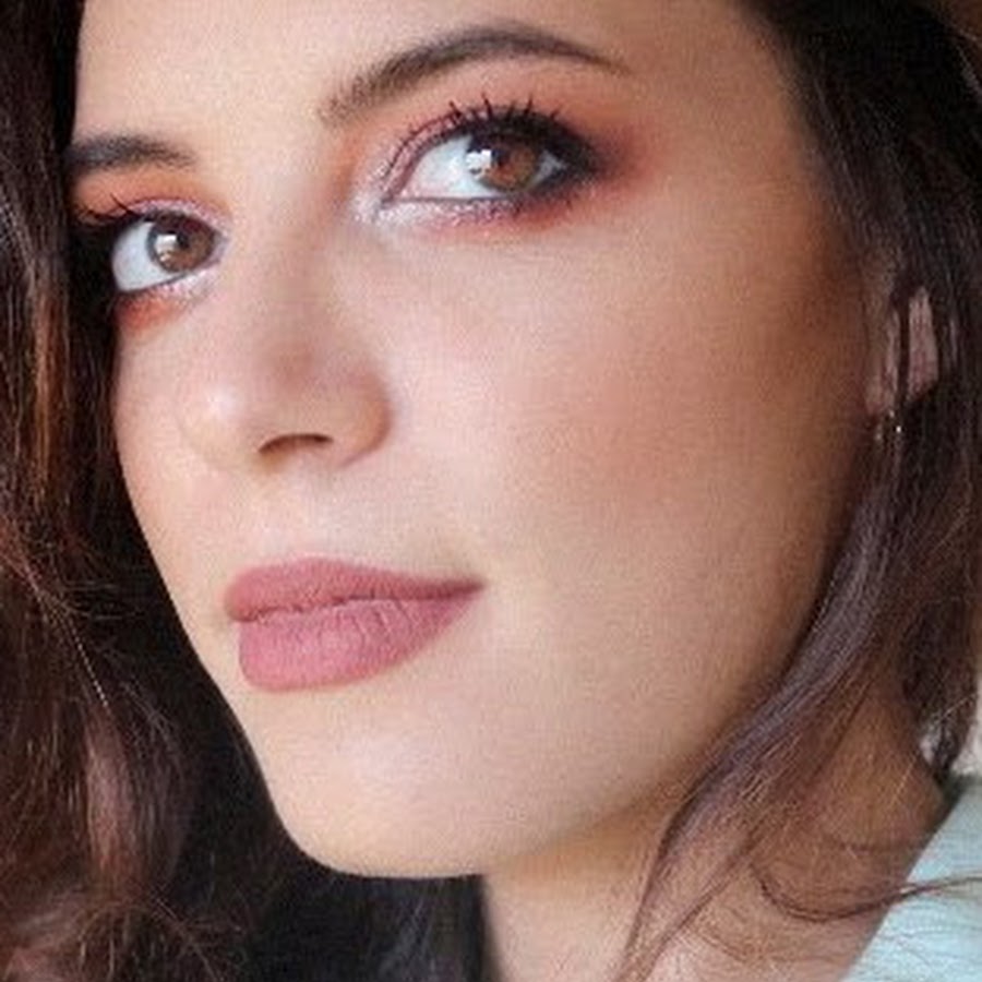 The White Rabbit ASMR - YouTube