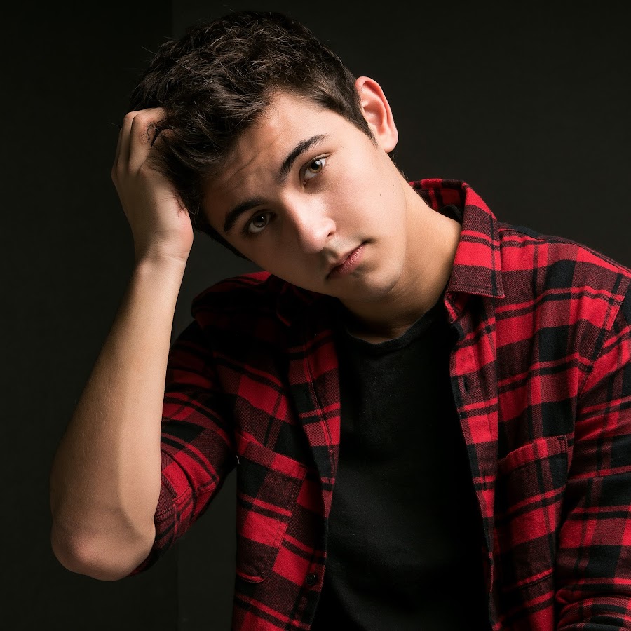 Kyson Facer - YouTube