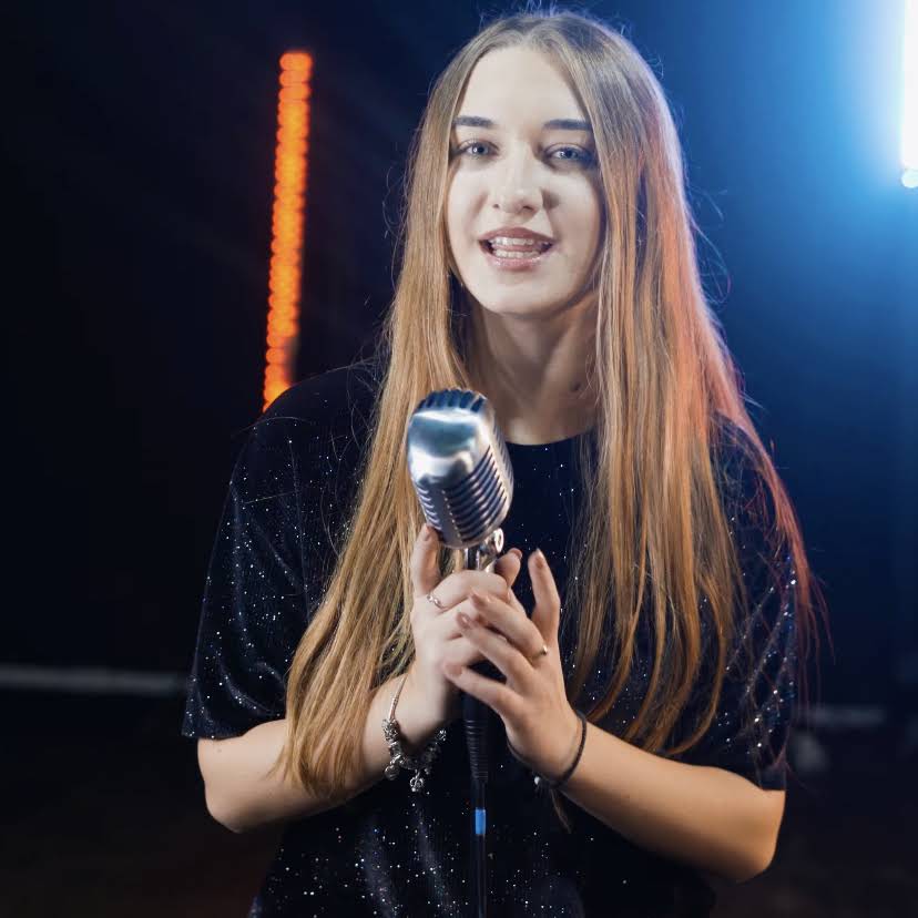 Post from Alexandra Parasca - Singer