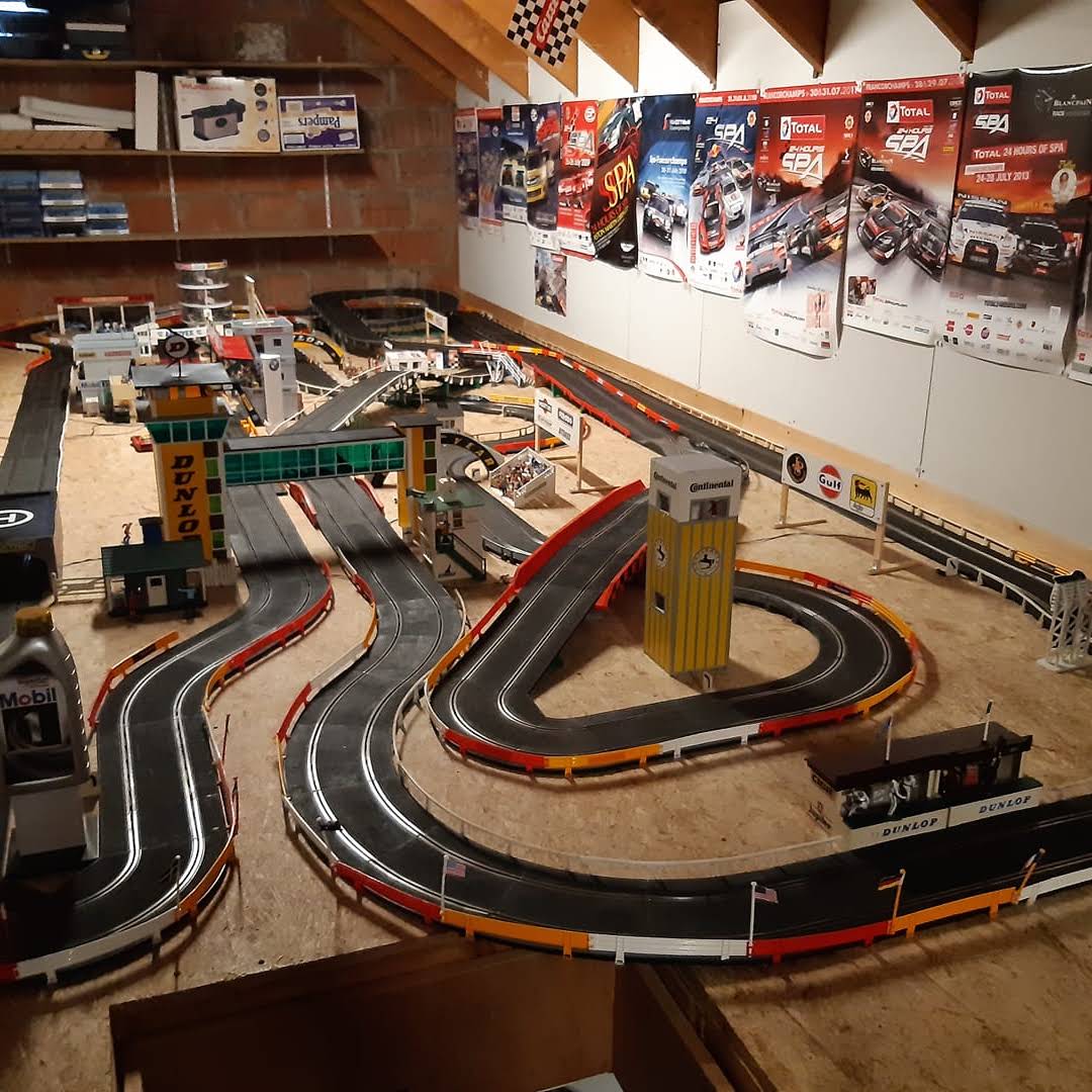 Post from Scalextric