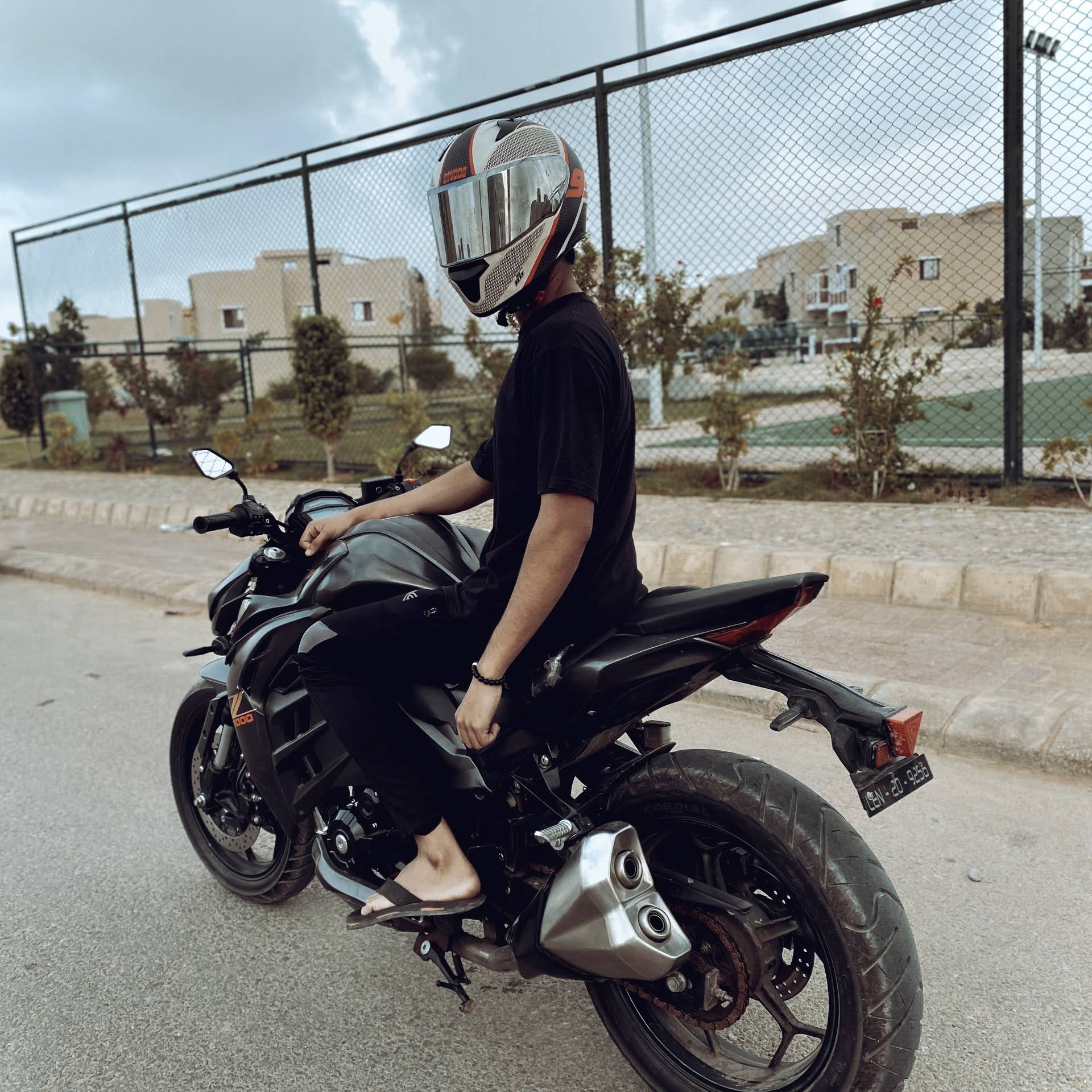 Post from Anas Faisal