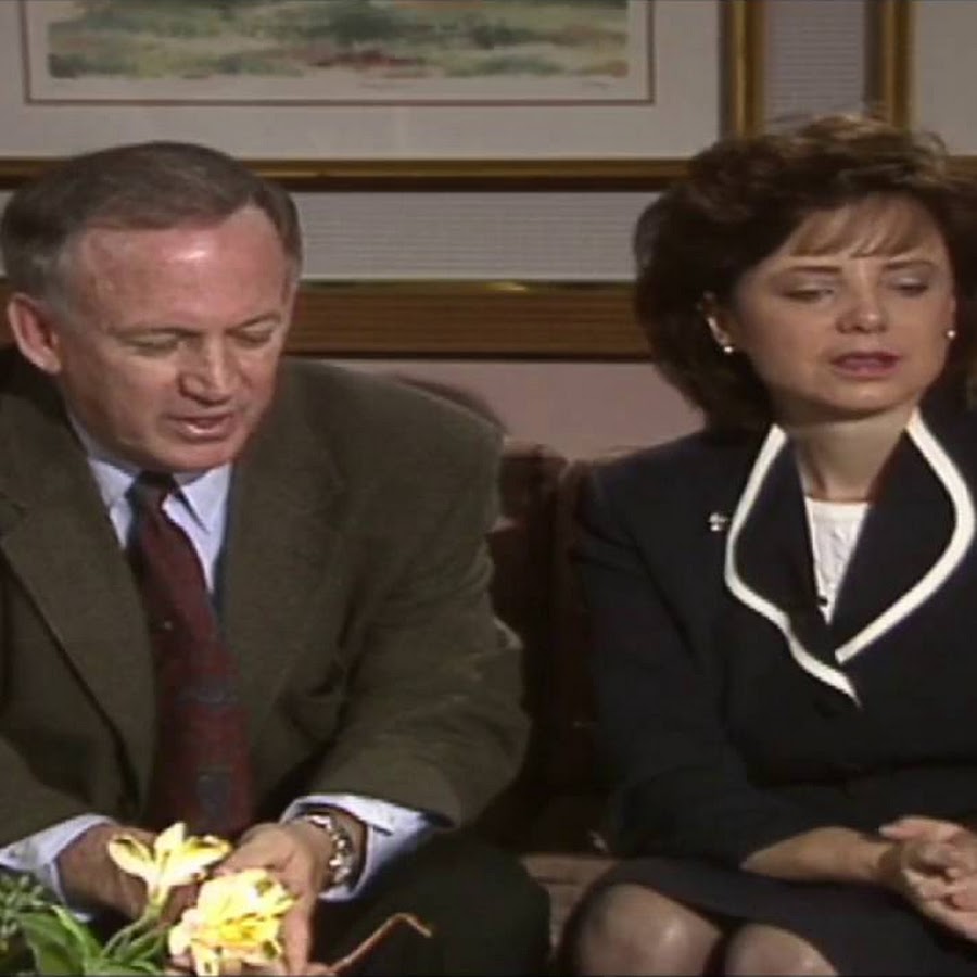 Patsy Ramsey - Topic - YouTube