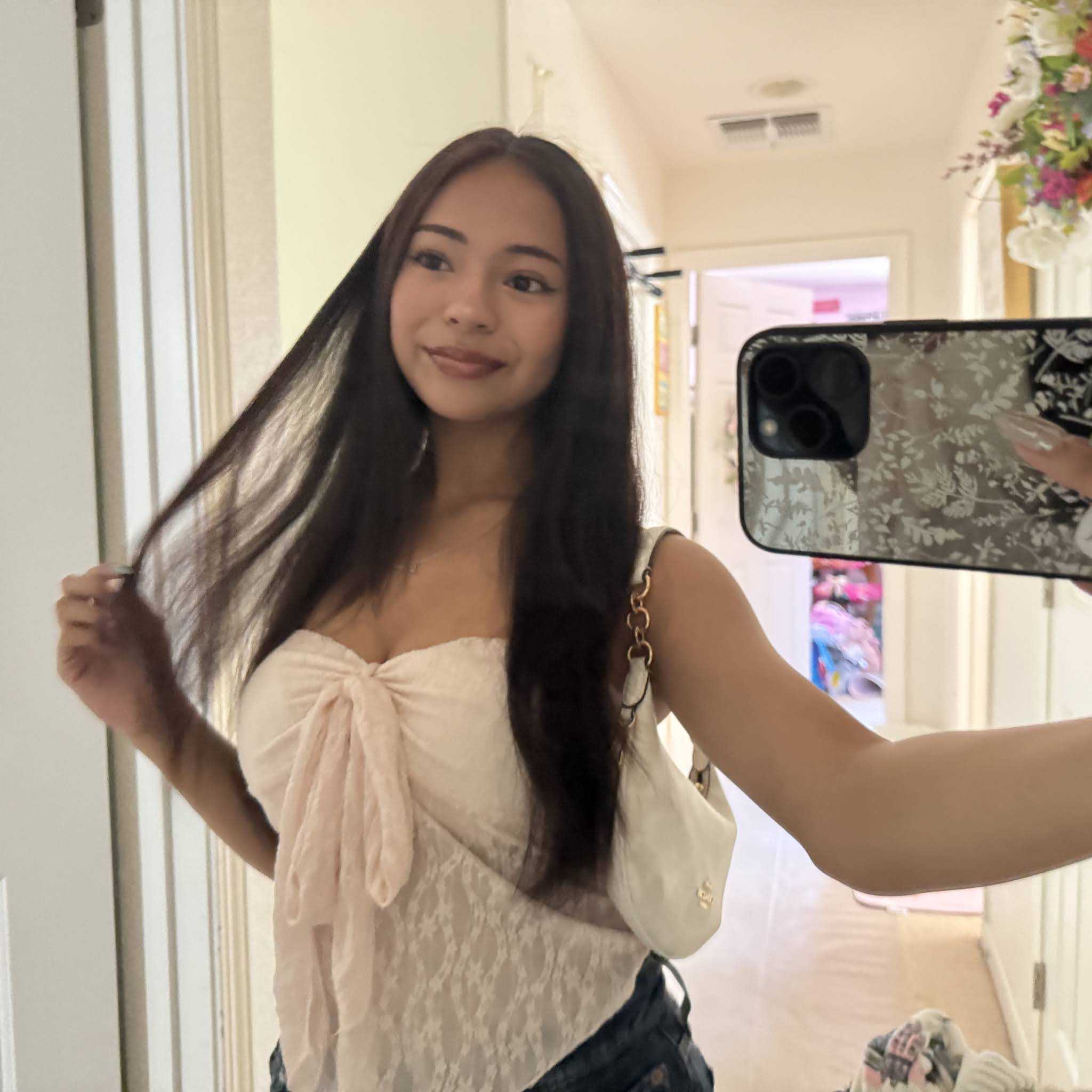 Post from xoxo, char 🌊