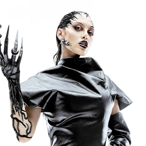 Sara Landry @ ETERNALISM, Sidney Myer Music Bowl Melbourne, Australia ...