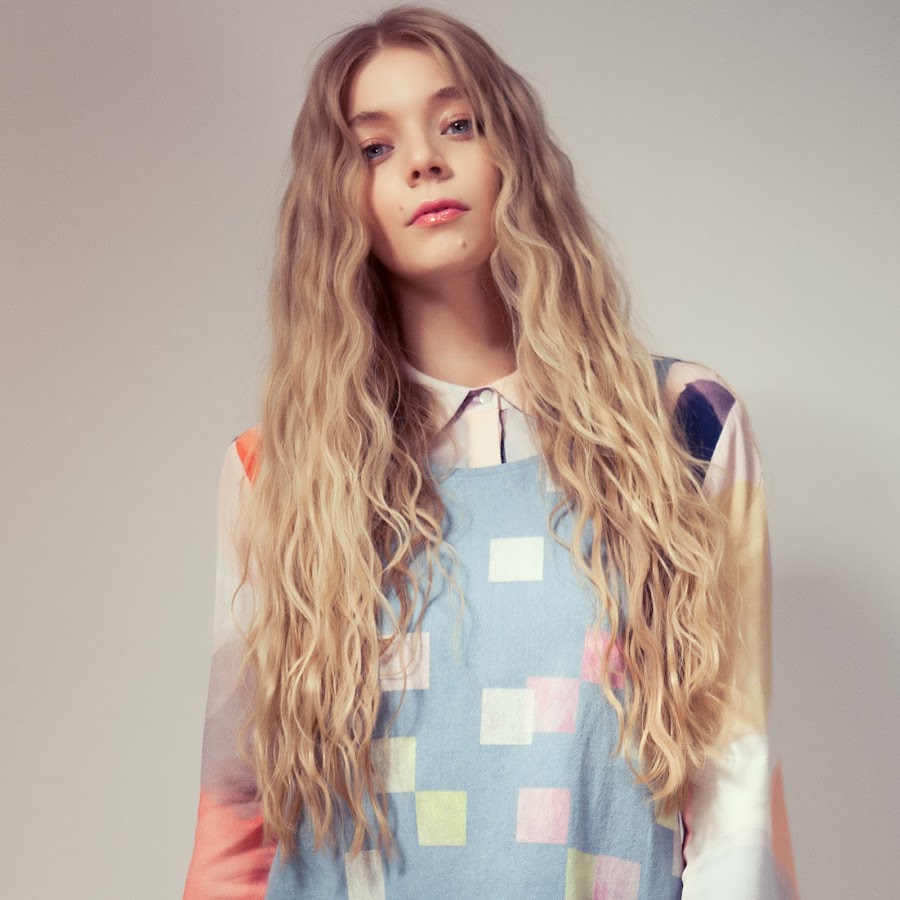 Becky Hill - Topic - YouTube