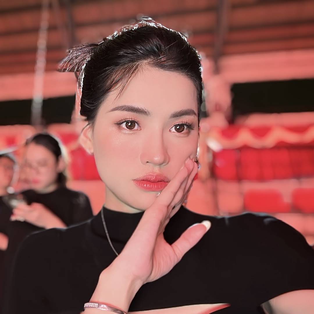 Post from Ha Linh Official