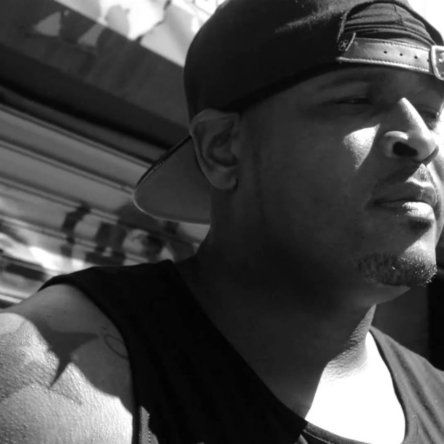 Sheek Louch - Topic - YouTube