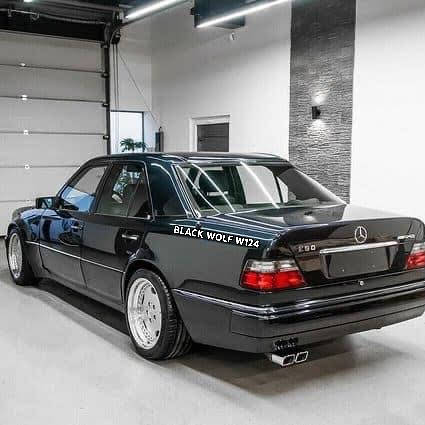 Post from BLACK WOLF W124