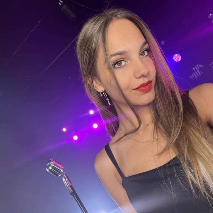Post from Lorena Bulei - Singer