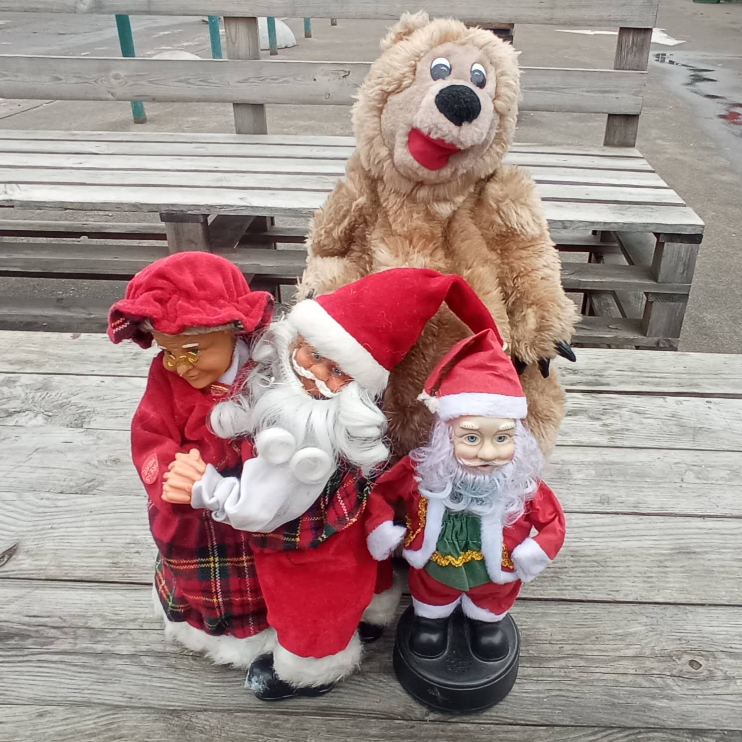 Post from Santa Master Toy