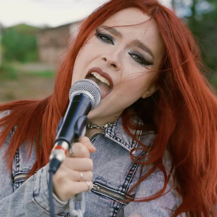 Post from Andreea Munteanu - Singer