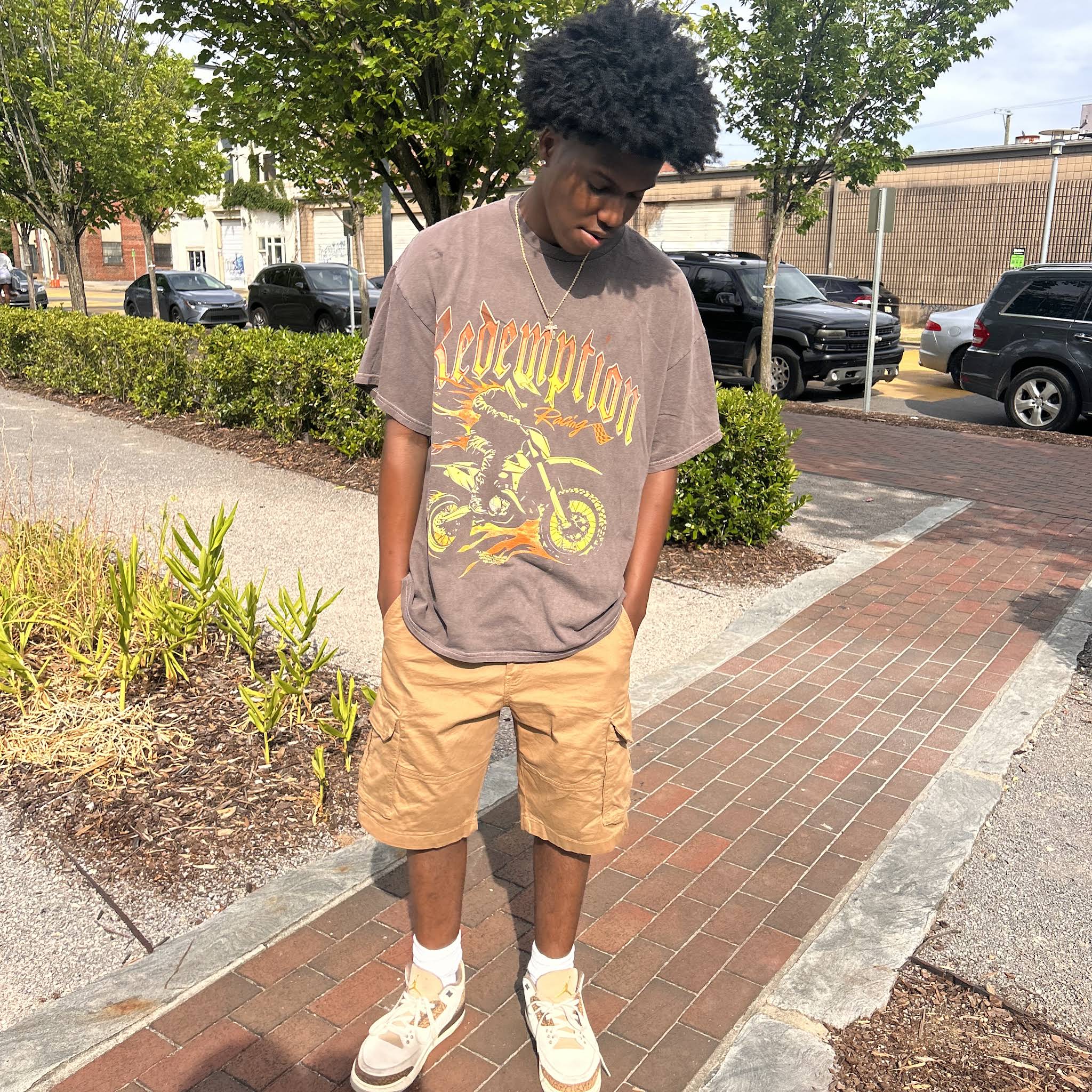 Post from Roman Too lit