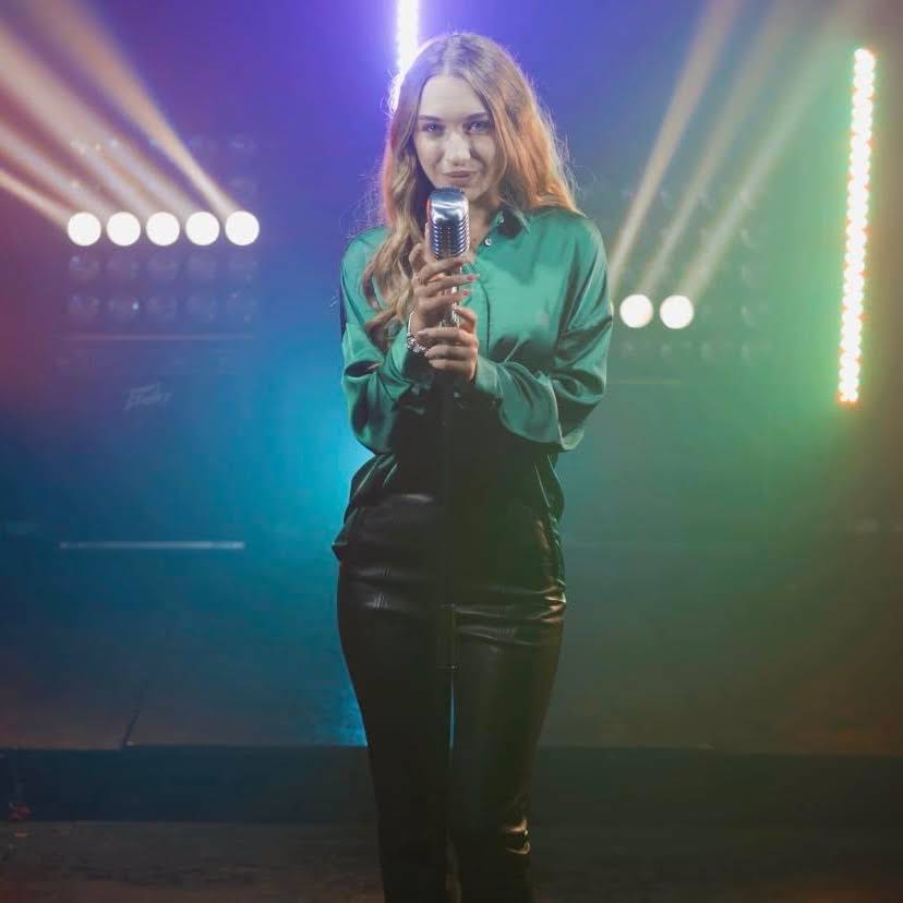 Post from Alexandra Parasca - Singer