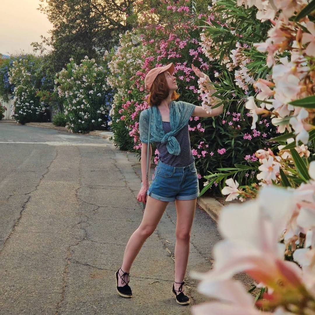 Post from Miss Chloe ASMR