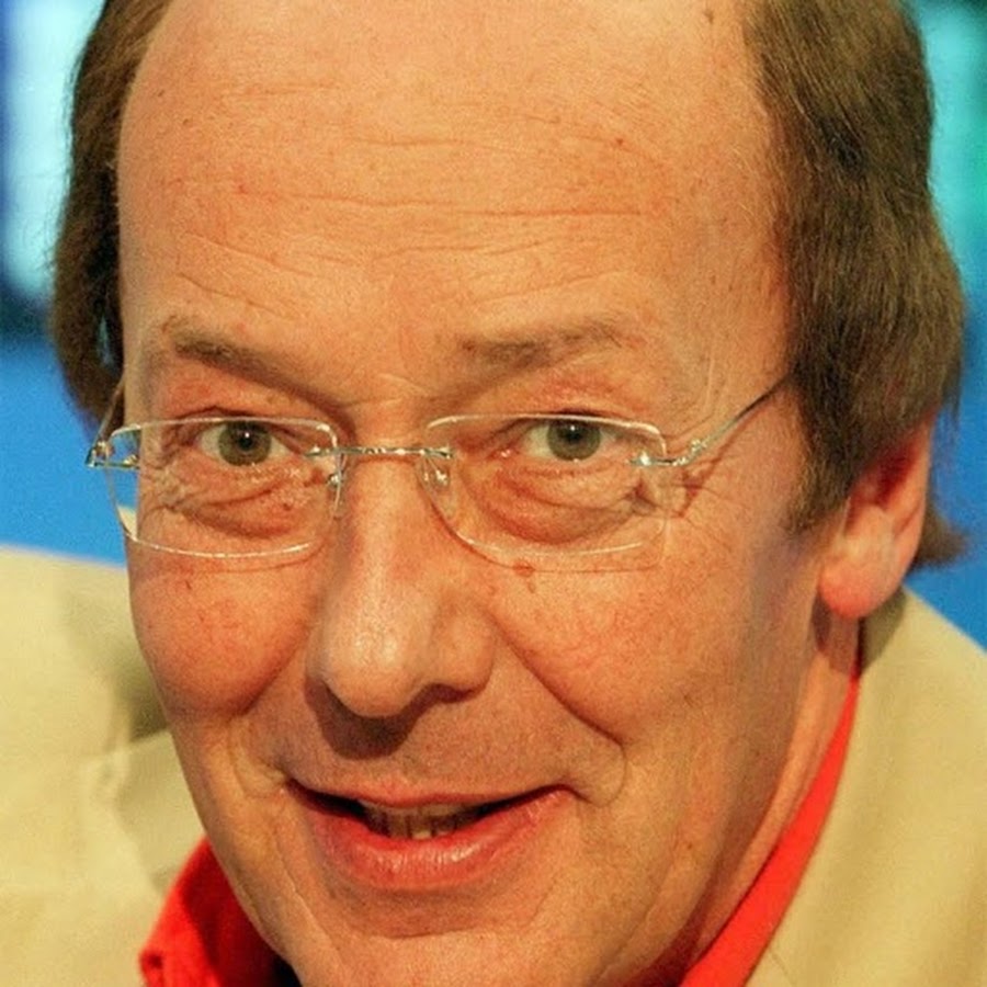 Fred Dinenage - Topic - YouTube