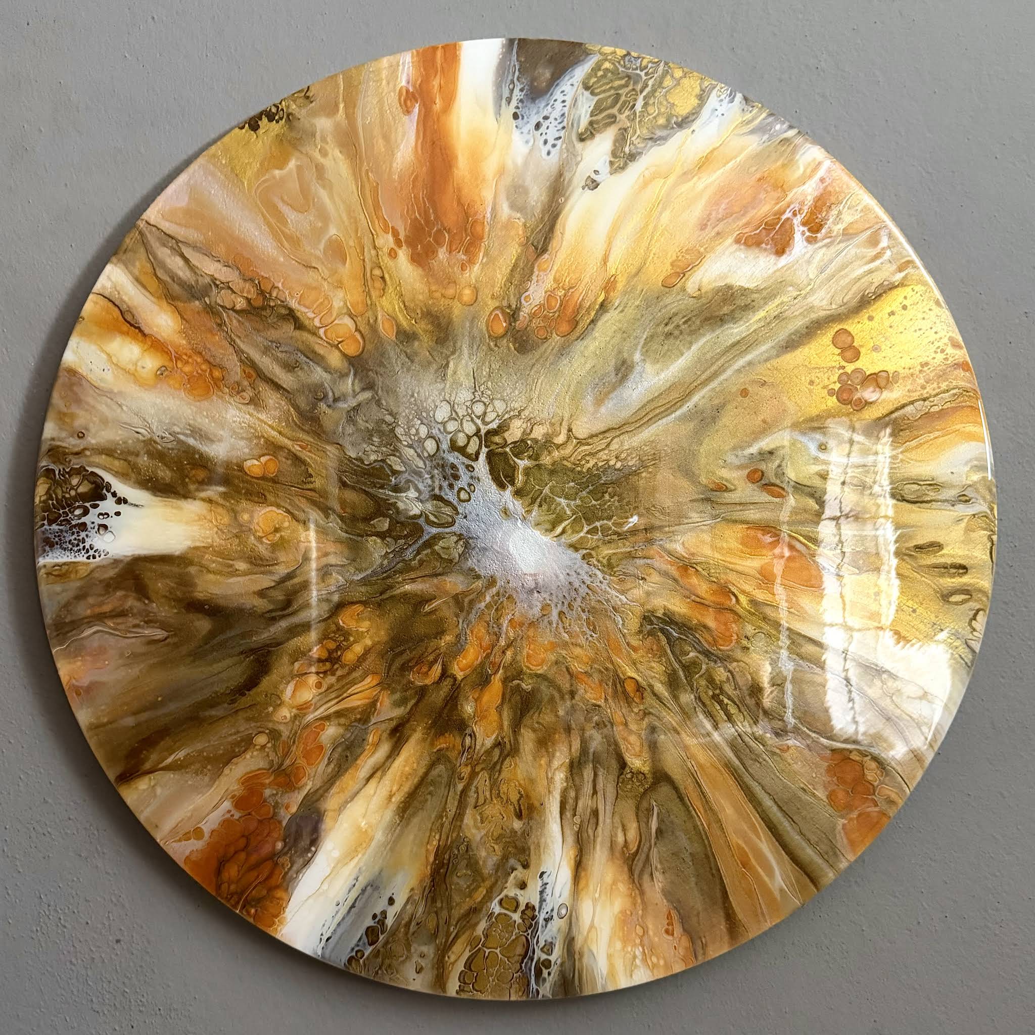 Post from Dominik Scherl Fluid Art
