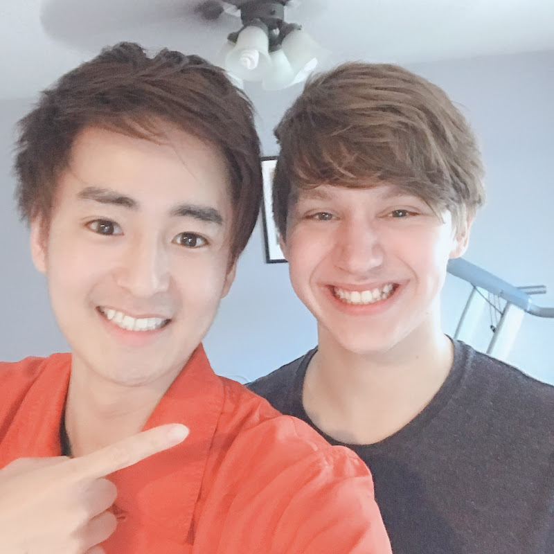 人気YouTuber、Chase & KenKenの総収入は1000万円以上！？その収益を年収・時給まで徹底分析！